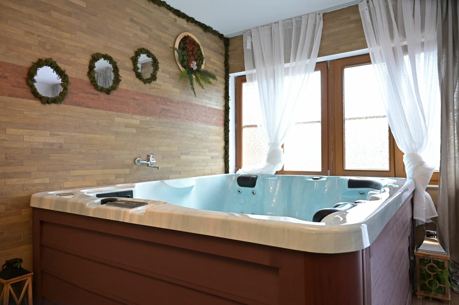 Camera dubla cu spa - Conacul Radacinilor