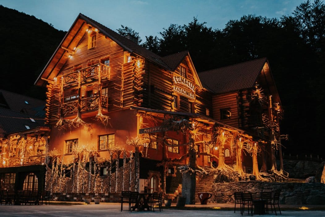 Oferta Revelion 2025 - Conacul Radacinilor